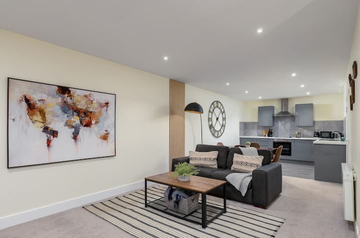 Stirling's Hidden & Tranquil Studio Apartment - Stirling Castle