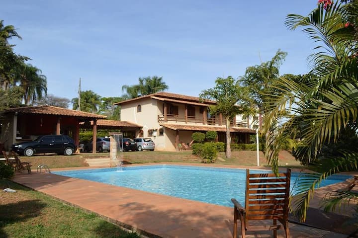 Quarto Solteiro
Café Completo - Lagoa Santa
