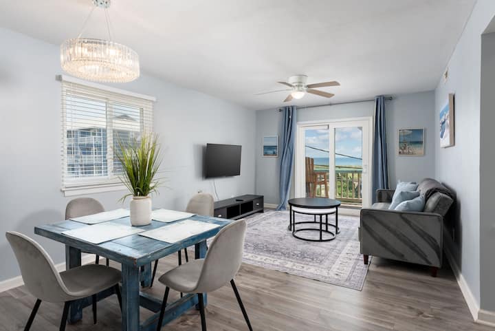 Condo Steps To Sand! 2br Ensuites - Carolina Beach, NC