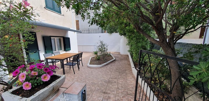 Appartamento Con Cortile - Dorgali
