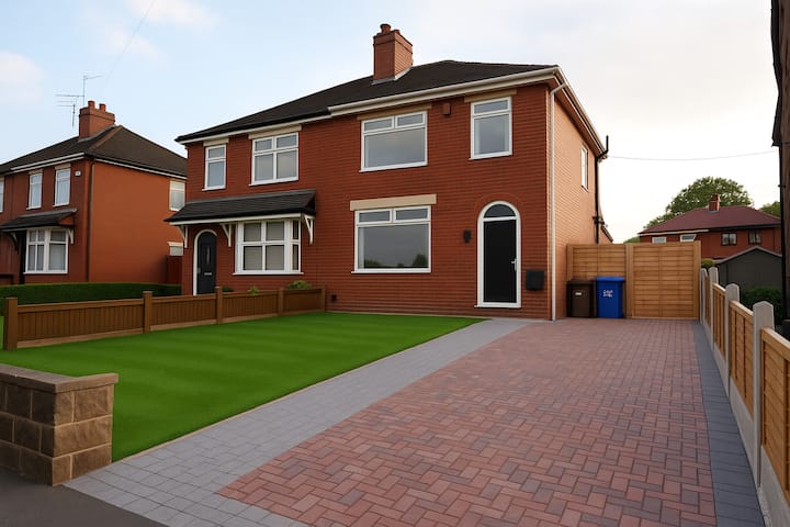 Well-equipped Spacious 3-bed Home – Sleeps Up To 9 - Stoke-on-Trent