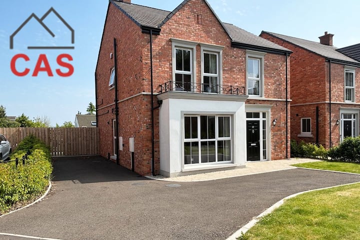 Cas- Ant2 Carrickfergus 4 Br House Sleeps 8 - Carrickfergus