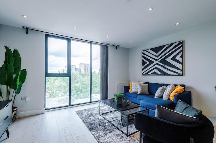 Luxury 1br | Self Check-in | 10mins To City Centre - 샐퍼드