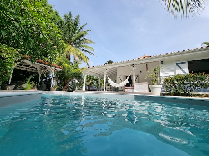 Villa Créole Avec Piscine - Martinica