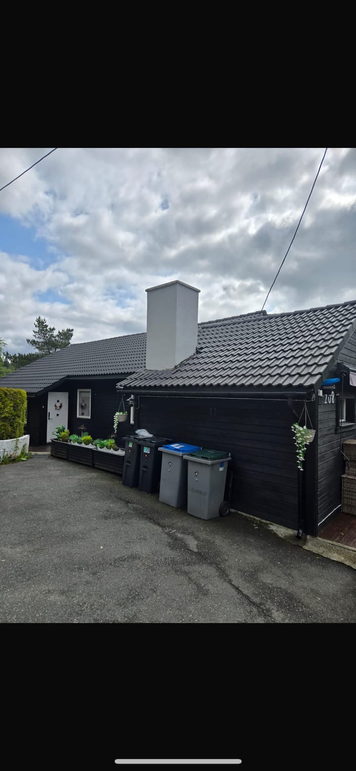 Trivlig Familiehus - Bergen