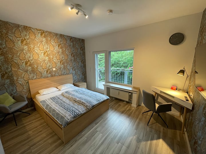 Gemütliche Zentrale Einliegerwohnung Mit Südbalkon - Aachen