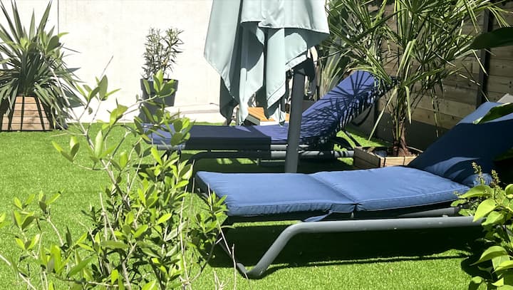 4b Unique & Stylish Escape With Air Conditioning - Paris 16e Arrondissement