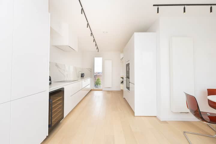 Trendy Canal District Penthouse - Bruselas