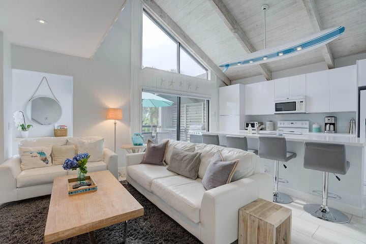 Beachside Modern Condo - 朱庇特
