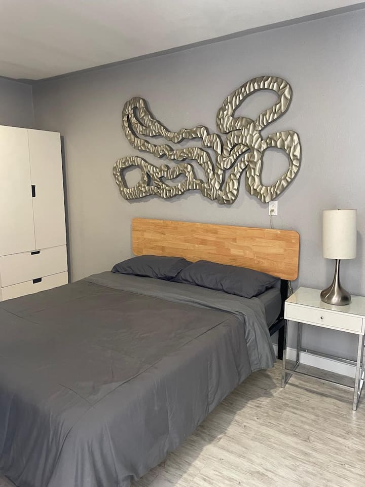 Happy Little Studio Unit - Tijuana