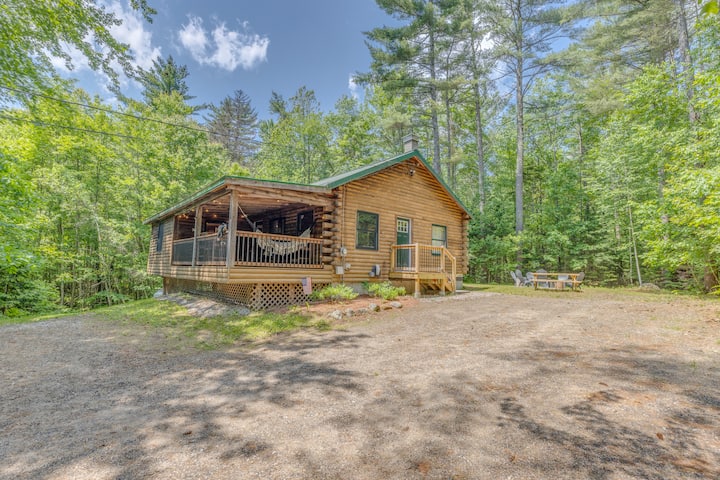 Fire Pit | Gym | Arcade | Ev | Private Log Cabin - Campton, NH