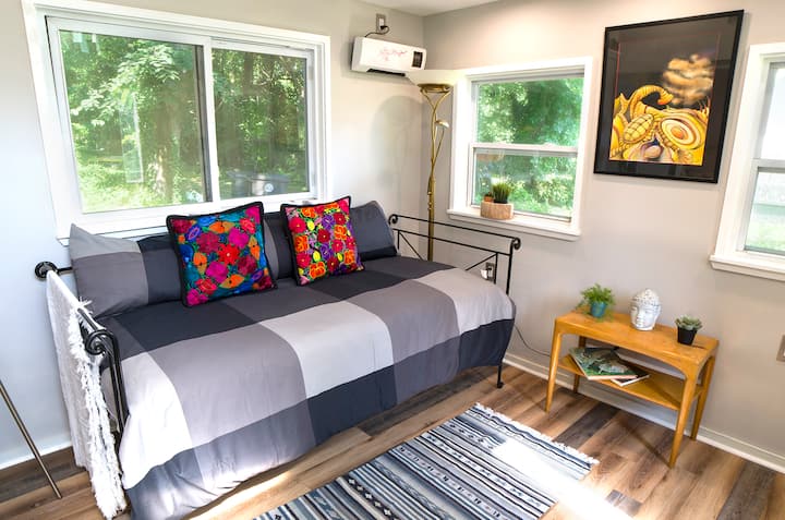 Artcasa - Hyattsville, MD