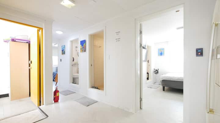 [Wintersale]#201 4rooms+3bath 1min Seoul St. - Seoul