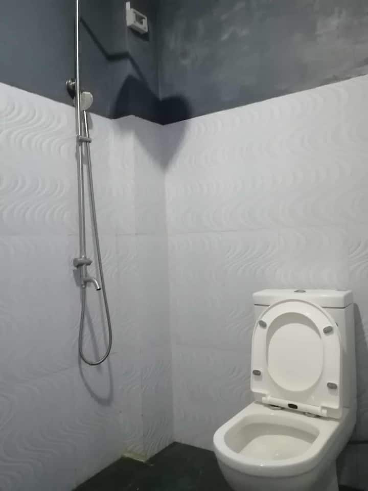 Pns Private Underground Pool - Majayjay