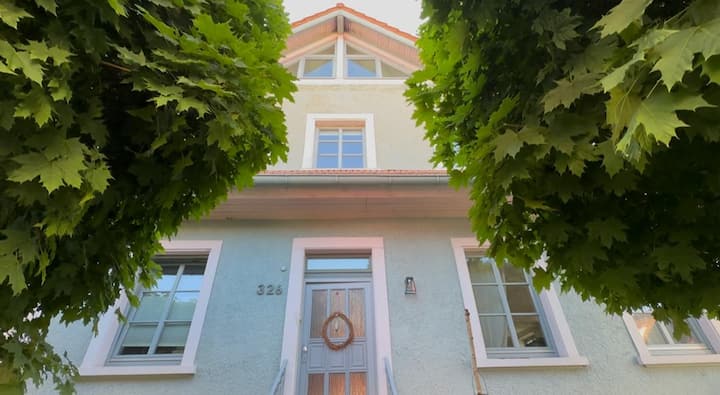 5 Gäste, 2 Etagen, Balkon – Ruhig In Offenburg - Kehl