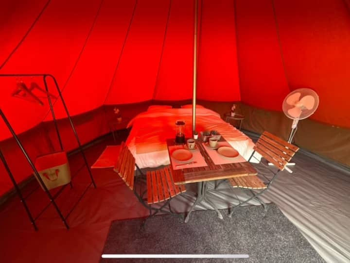 Luxe
Glamping Vlakbij Brugge
Tent 2 - Blankenberge