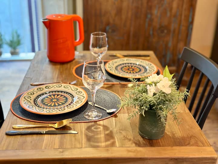 Sweet Light And Romance On Perugia’s First Floor - Pérouse