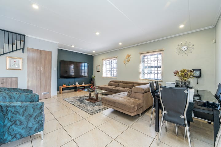 Otis Guest House - Krugersdorp