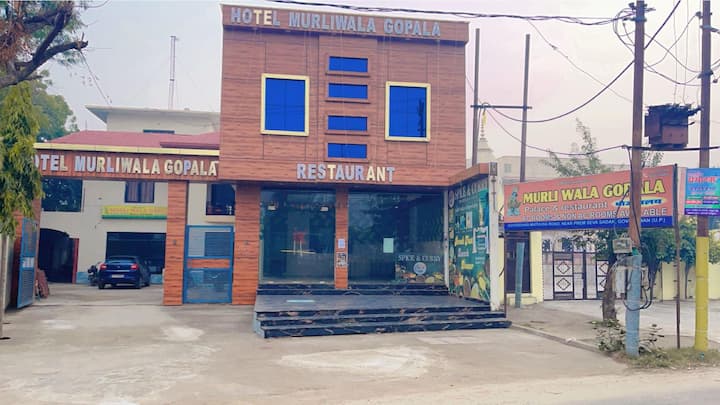 Hotel Murliwala Gopala - Govardhan