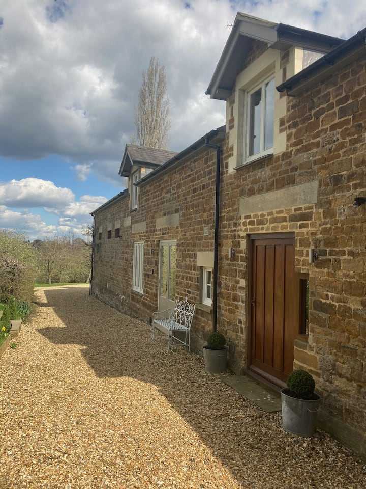The Coach House - Banbury