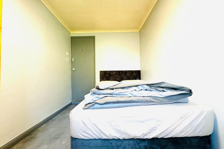 Stay At Heart Of Dartford - Dartford