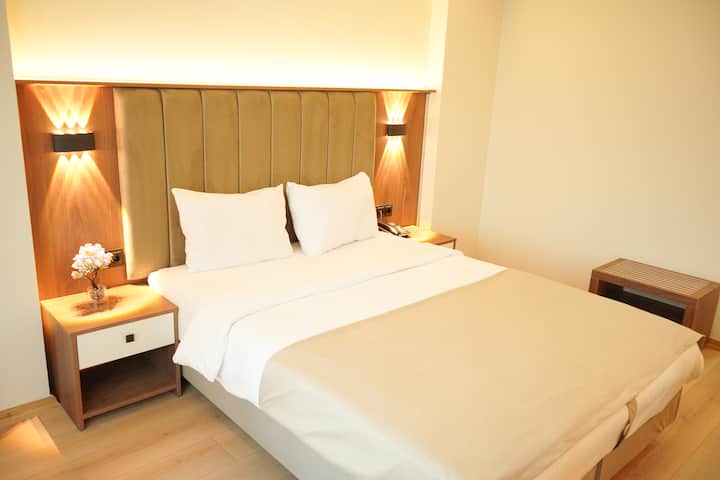 Family Room - Bursa