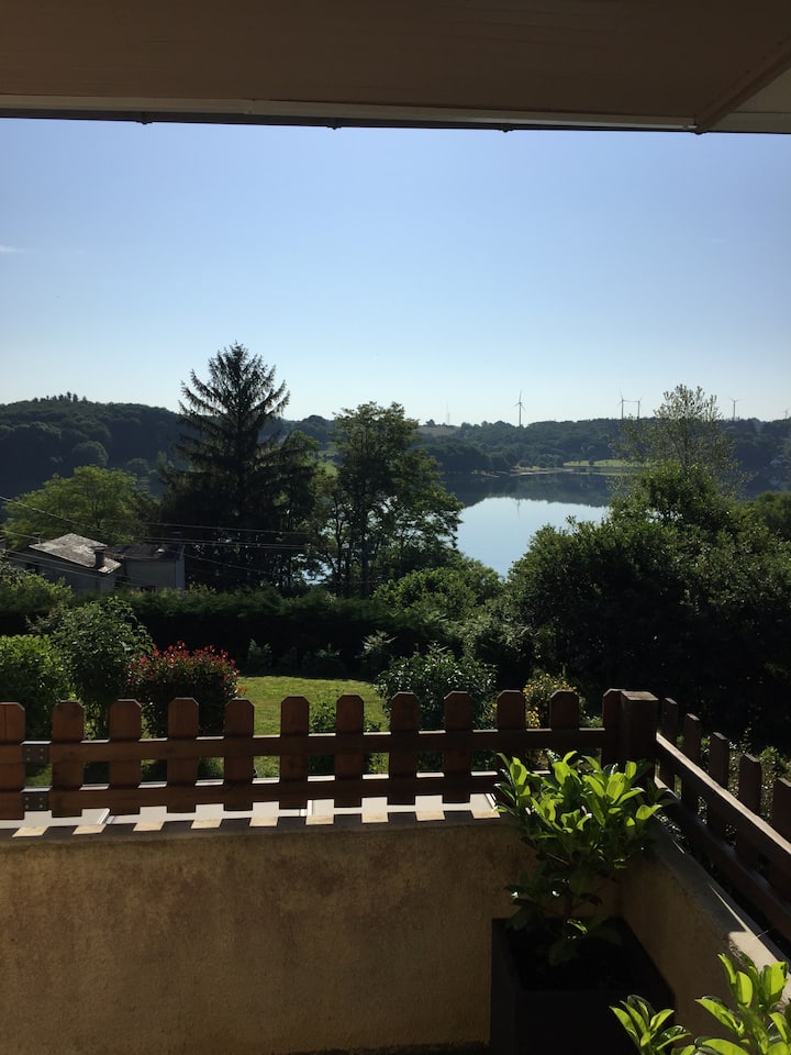 Maison Pleine Nature - Salles-Curan