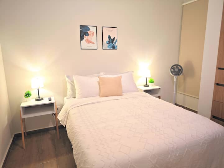 Departamento/ Alberca/ Factura En Zakia - Querétaro