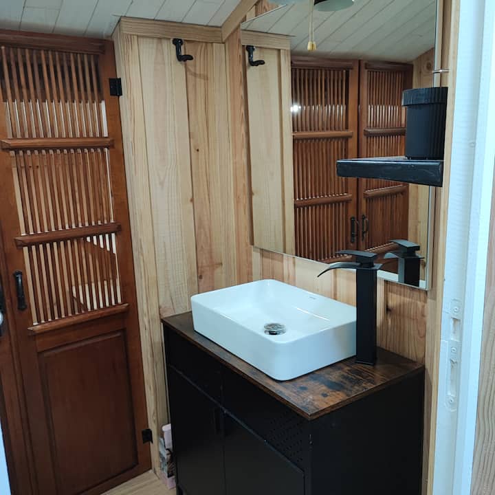 Grange, 3 Logements ,
Gîte N° 2
Piscine, Jacuzzi - Montalivet les Bains