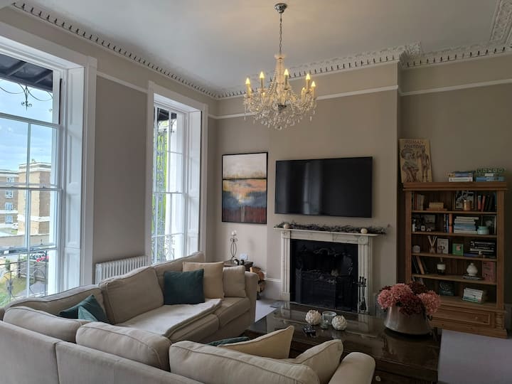 Regency Grandeur Montrose House Cheltenham - Tewkesbury