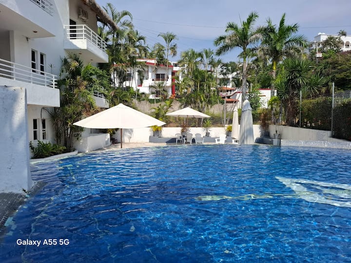 Casa Para 12 Con Alberca En Manzanillo - Manzanillo