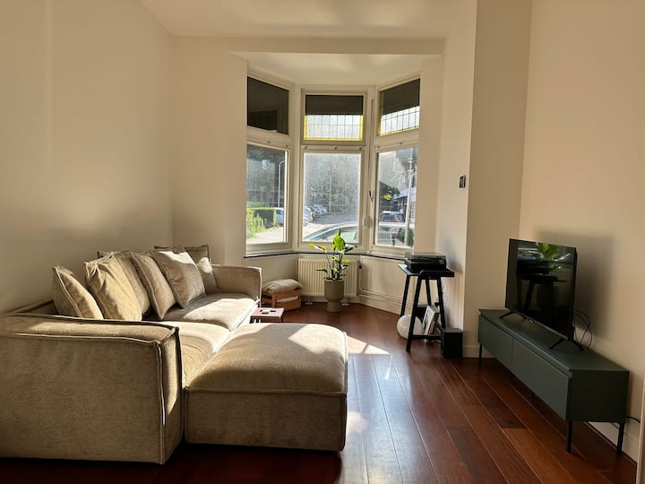 Sfeervol Jaren 30 Appartement - Maastricht