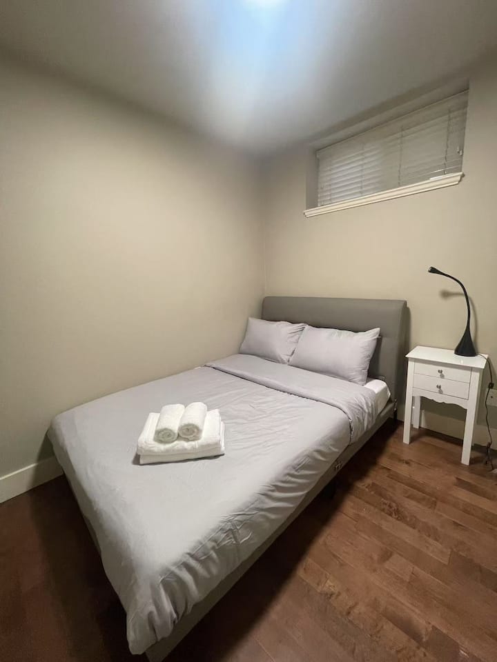 Private 1br Suite In Prime Vancouver Location - Vancouver