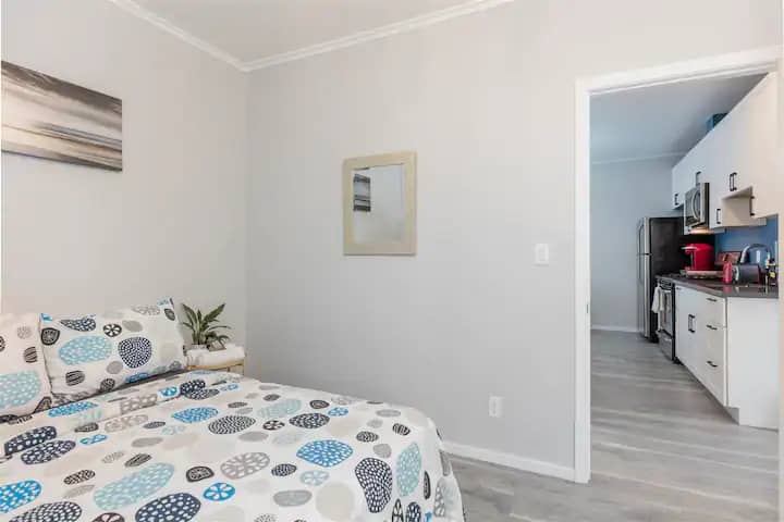 Cozy 2br, 1ba Retreat Near Genentech And Sfo. - South San Francisco, CA