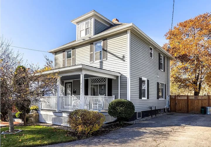 Cozy Family Home W/ Office, Walkable, Open Jan-apr - Dover, NH