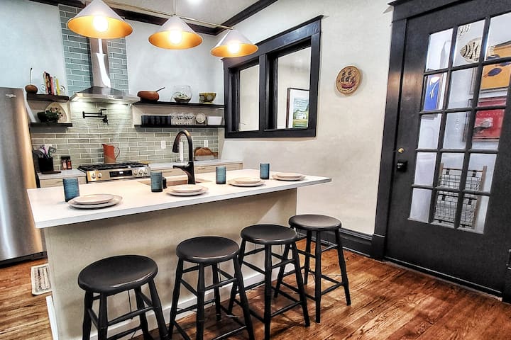Private Space & Group Fun In One - Valparaiso, IN