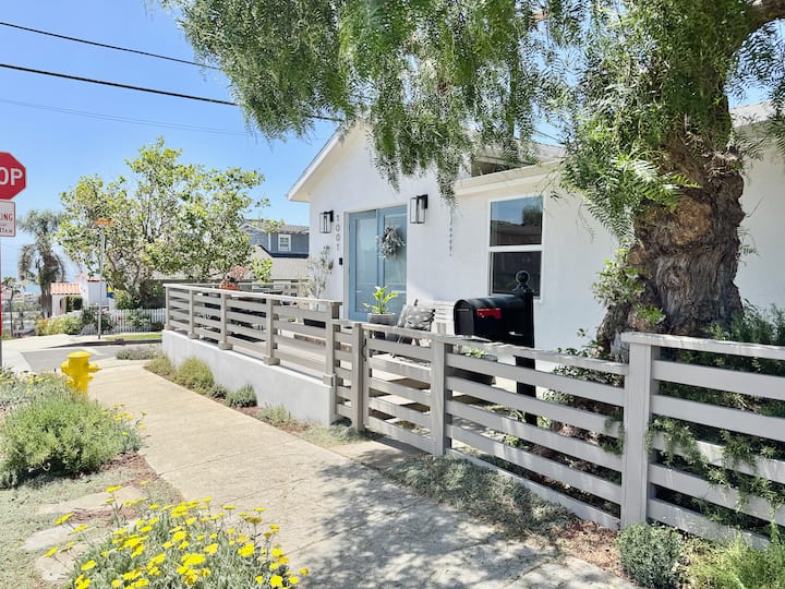 Hermosa Ocean View Home, New Sauna & Cold Plunge - Redondo Beach, CA