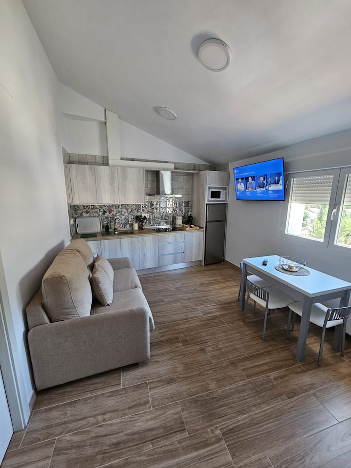 Las Riscas 4 By Travel Home - Arroyo del Ojanco