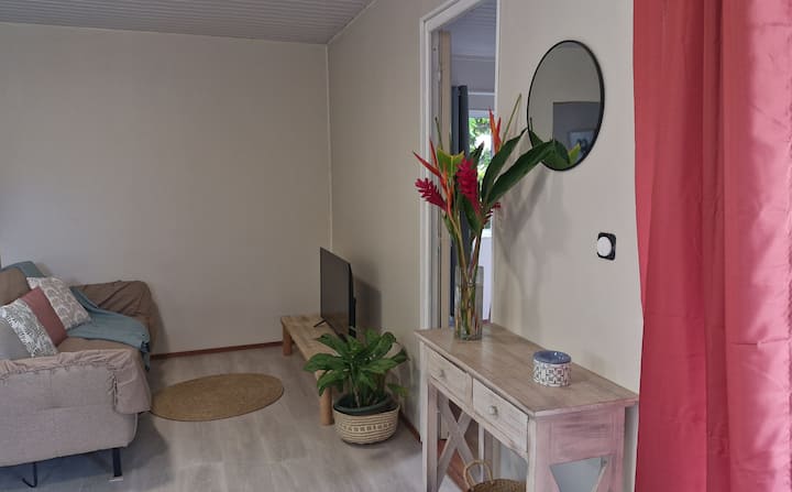 Proche Marina, Maison 2 Chambres - French Polynesia