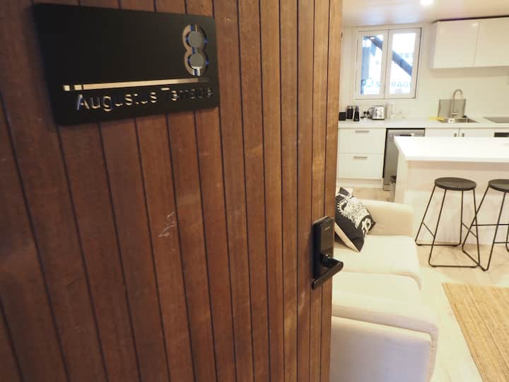 Cbd Parnell Pad - Auckland