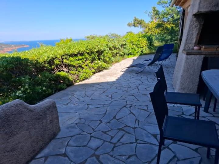 Villa Sur Les Hauteurs D'anthéor - Saint-Raphaël