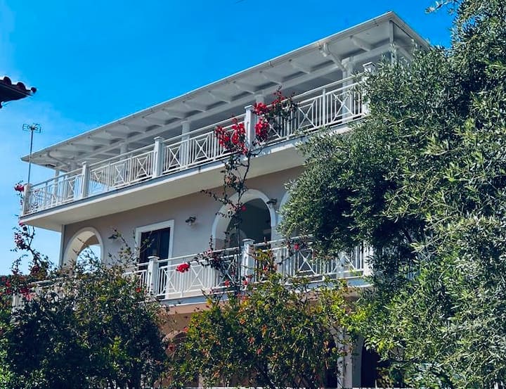 Villa Eleni - Ground Floor Open Plan Suite - Zante