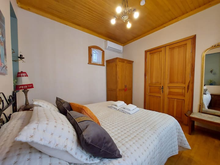 Spacious Historic House-style & Comfort In Kadırga - Ulus