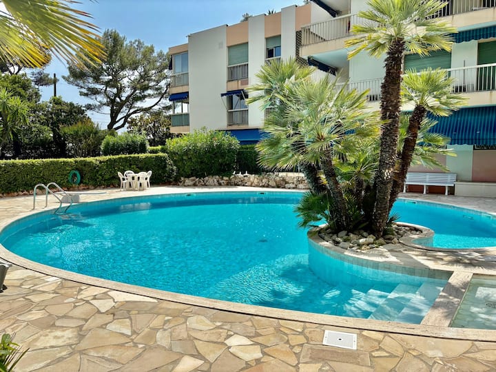 Eden Park Yourhosthelper - Cannes