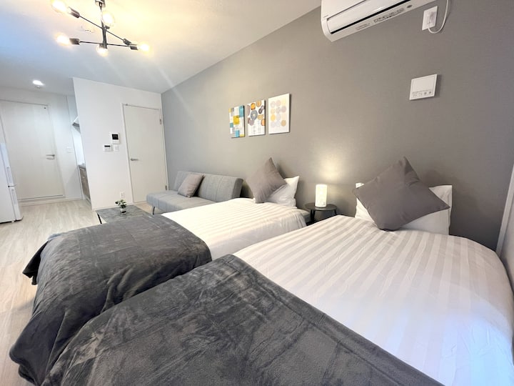 2025年6月新築の宿泊施設!usj・京セラドーム近く・大阪城まで1本 大阪観光に最適! - Osaka