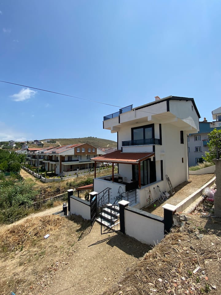 Tripleks Manzaralı Lüks Villa - Avşa Adası
