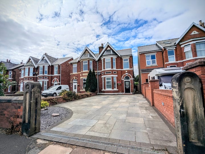 Golf Stay Denmark Rd, Churchtown - 사우스포트