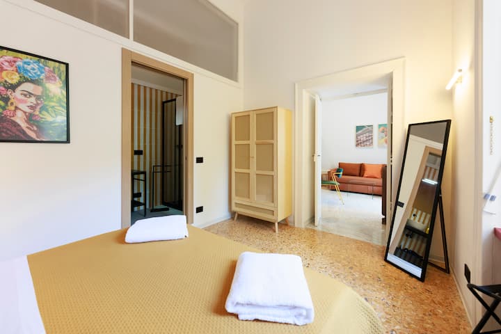 Assoli House Apartment - Naples