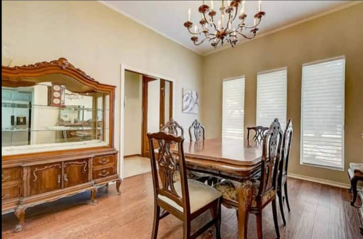 Model Home In Plano - 플레이노