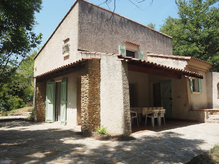 Maisonnette Avec Terrain Arboré - Le Castellet